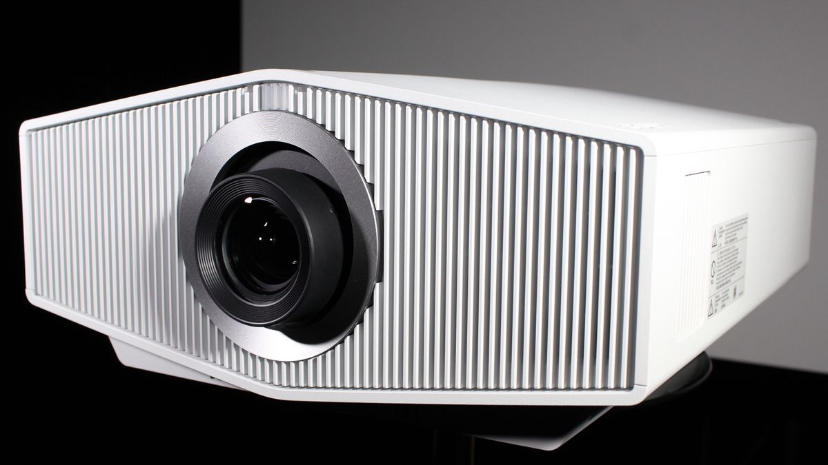 Sony VPL-XW5000ES review: an affordable native 4K laser projector | T3