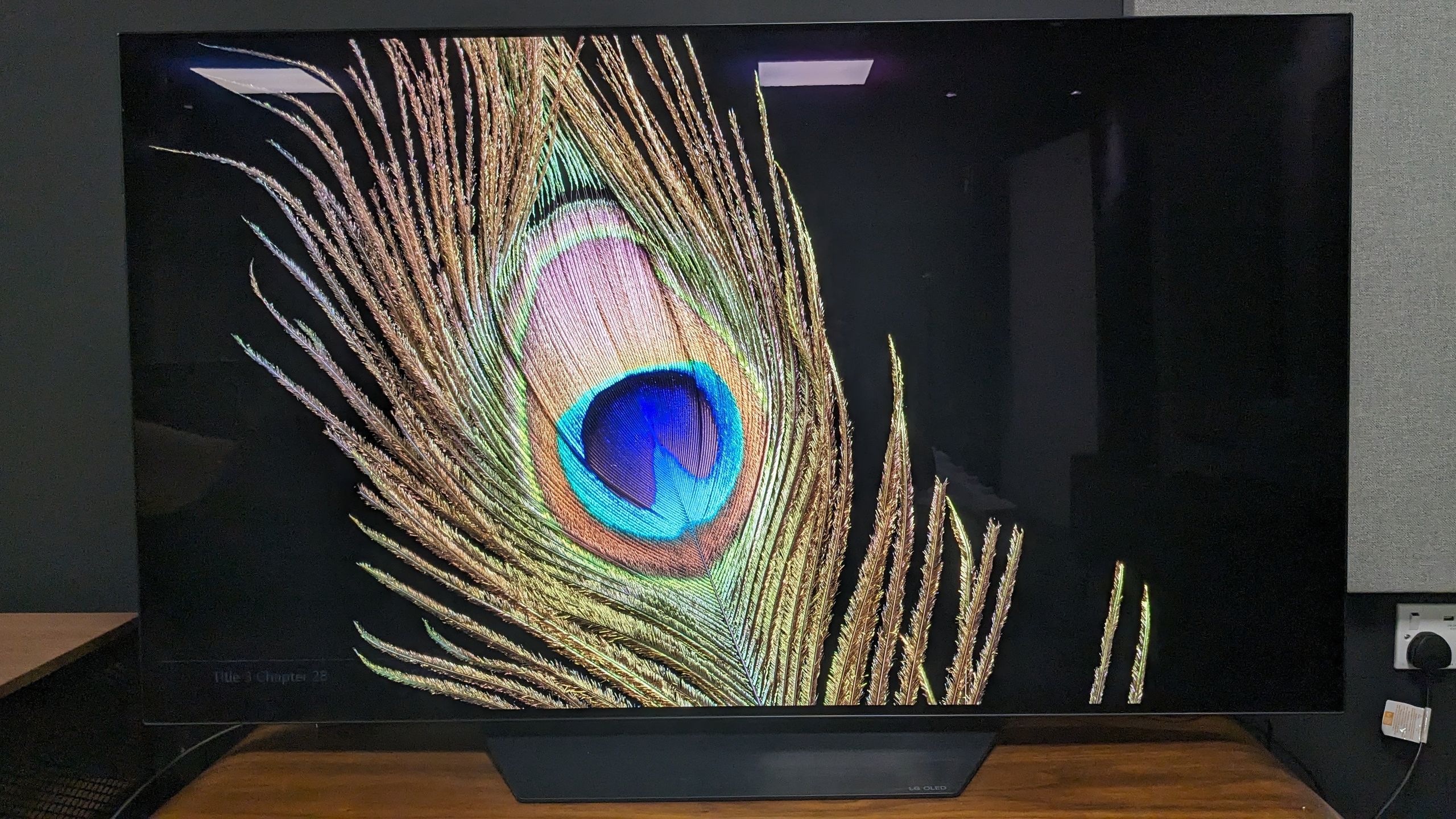 Want to beat TV reflections? Here are the different types, and how to ...