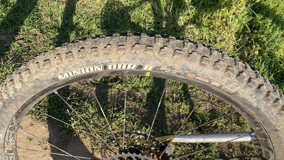 Maxxis Minion DHR II | Bike Perfect