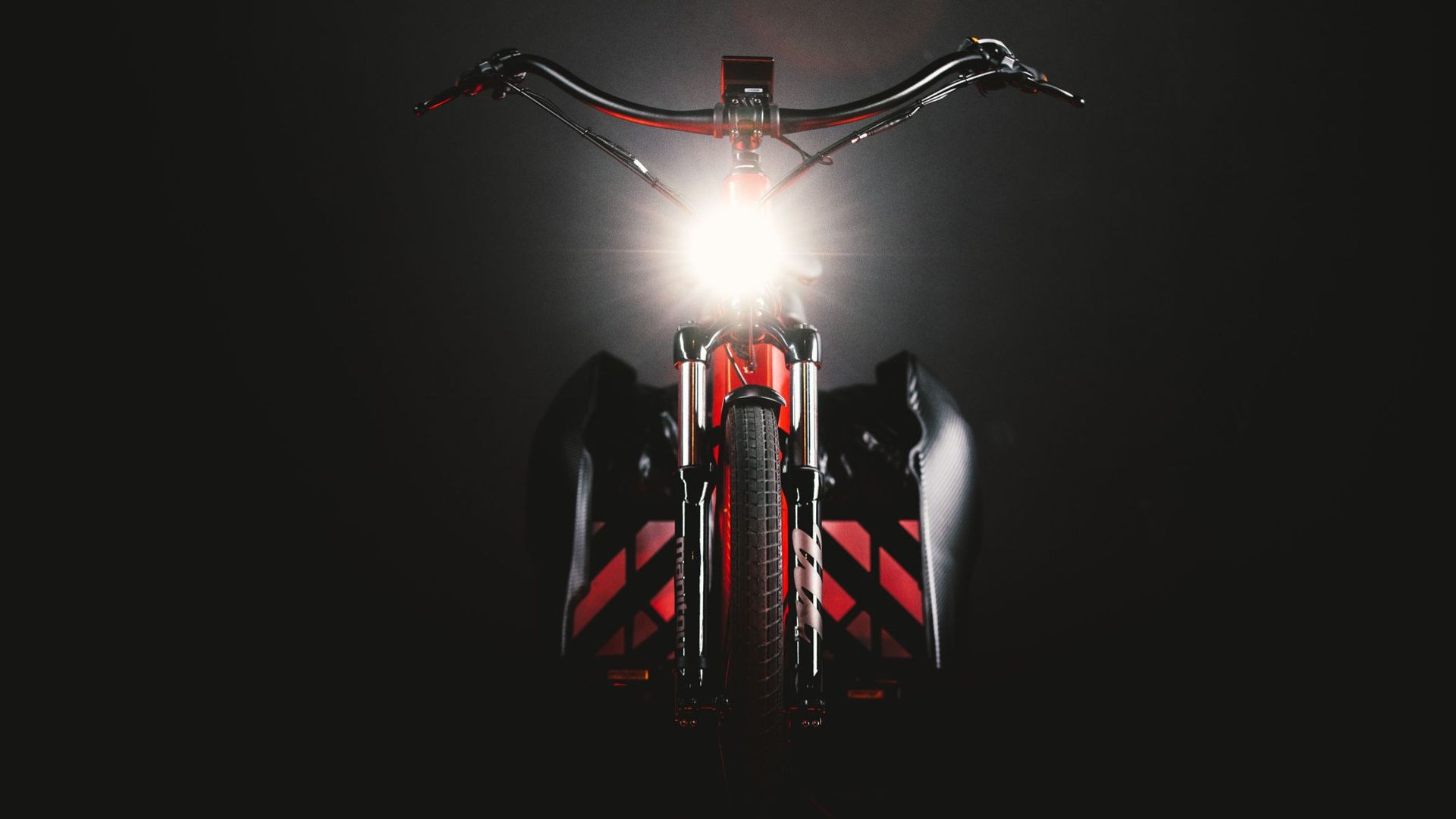 Civilized Cycles Model 1 e-bike: traditional but laden with tech ...