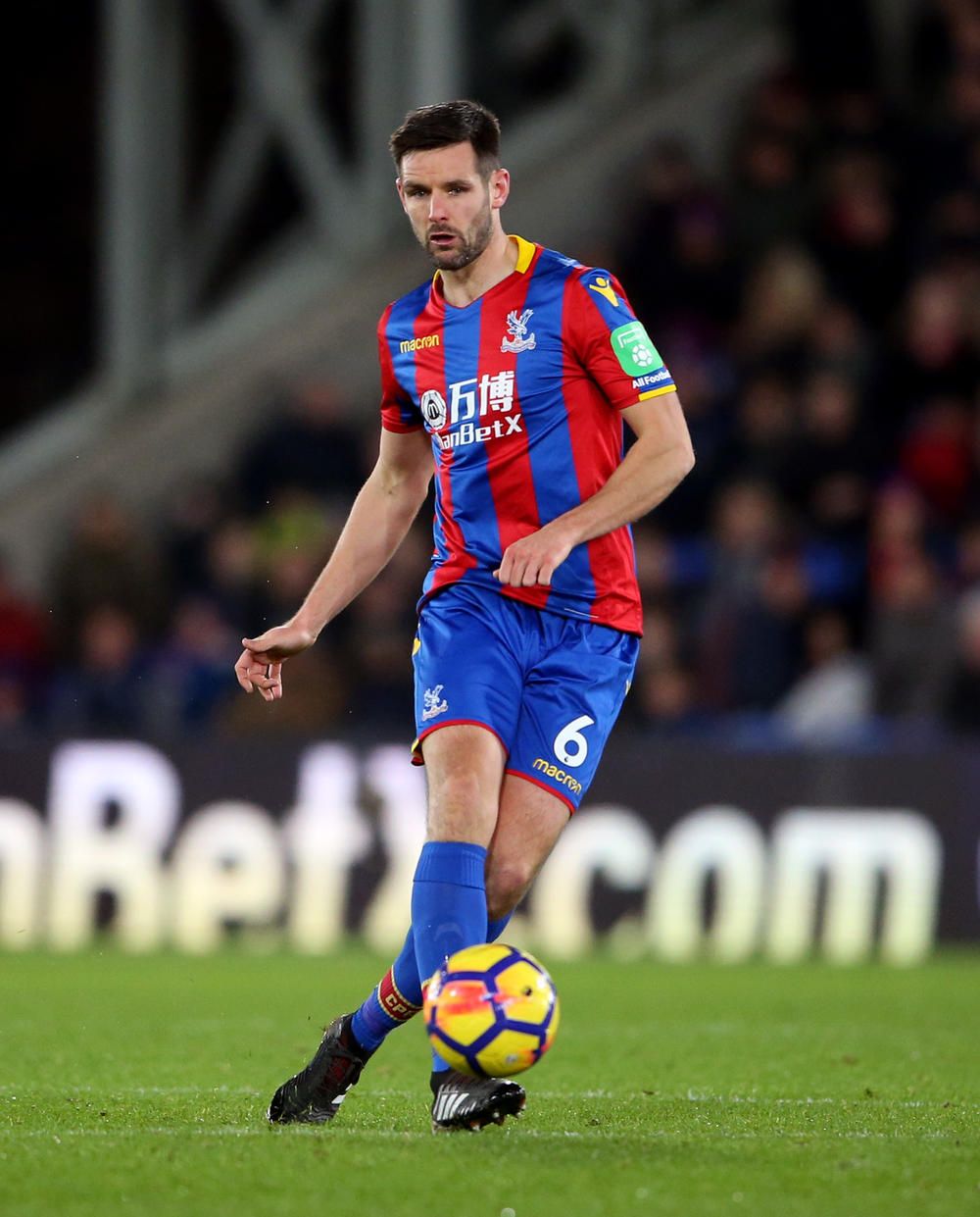 Palace defender Dann could miss Villa clash with hand injury | FourFourTwo