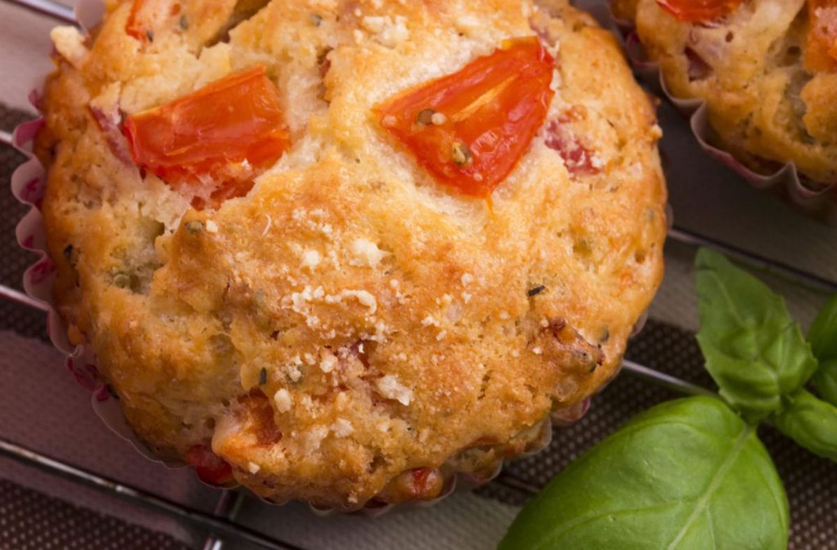 Cheese and tomato muffins | British Recipes | GoodTo
