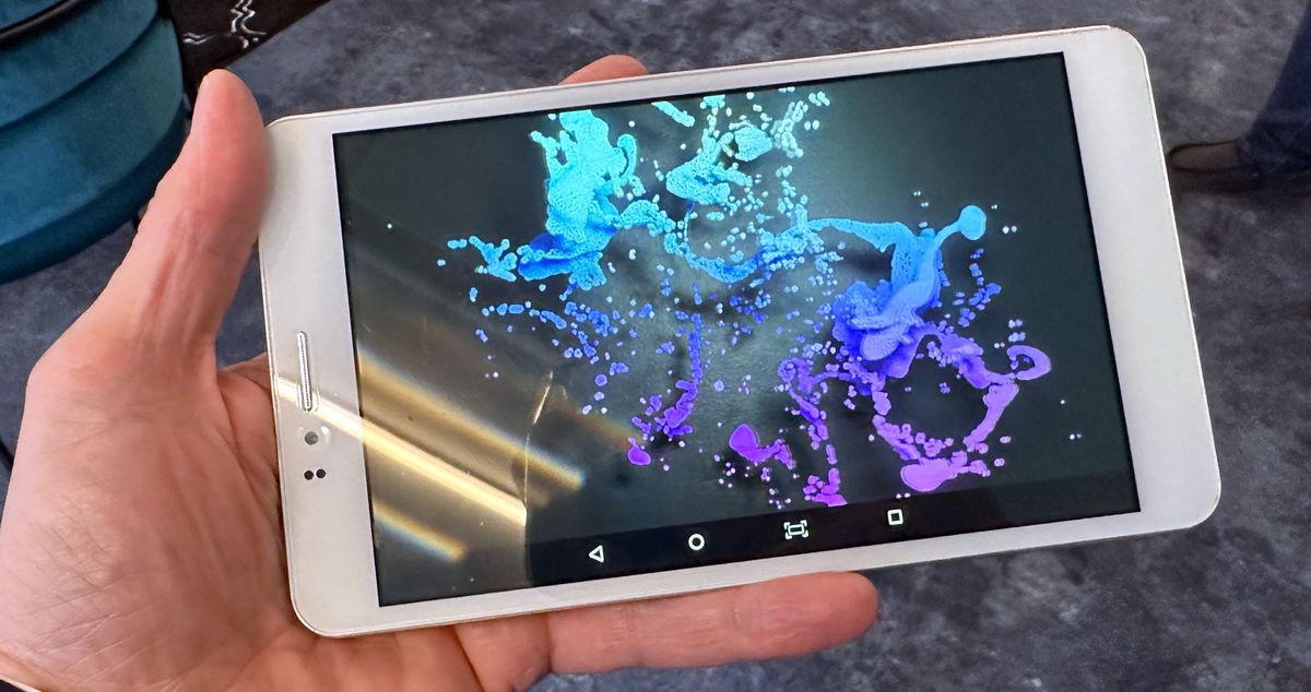 I saw a 3D TV and it almost made me believe it could be a thing again ...