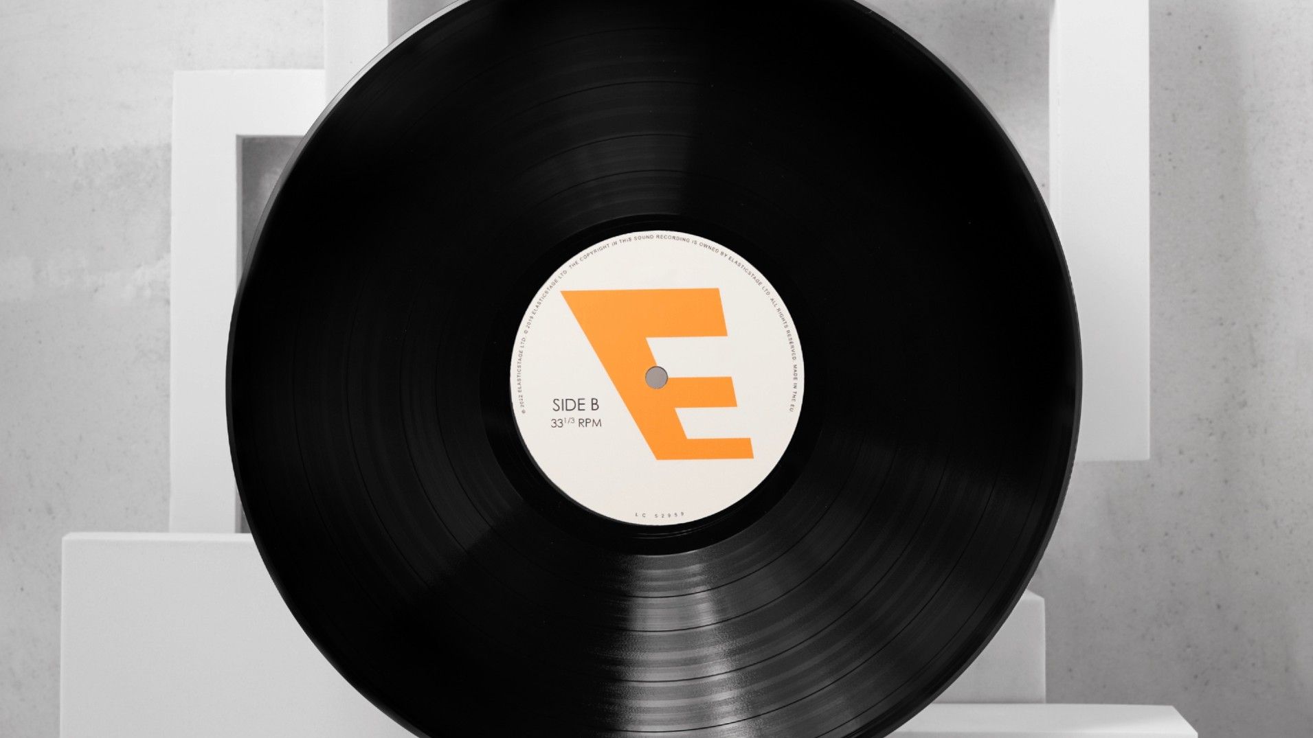 Vinyl lives! And this time it's eco-friendly and delivered in 'record ...