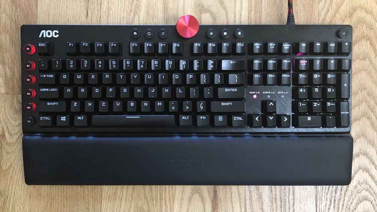 AOC Agon AGK700 Review: Clicky and Clunky | Tom's Hardware