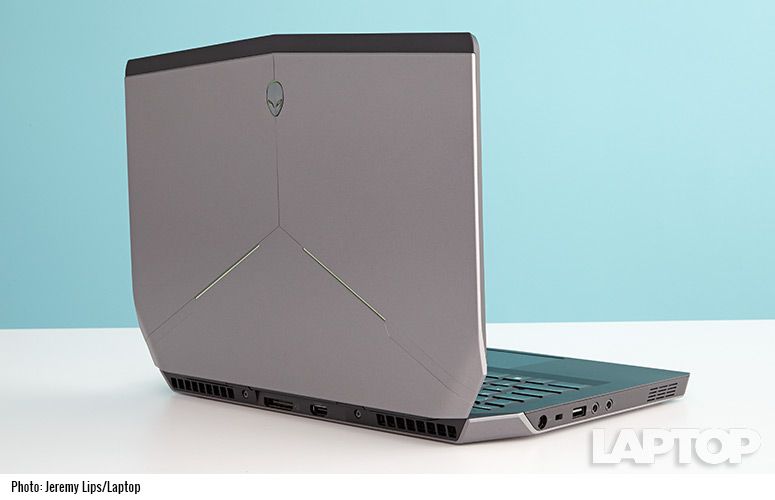 Alienware 13 (Sub-$1000 Config) - Full Review | Laptop Mag