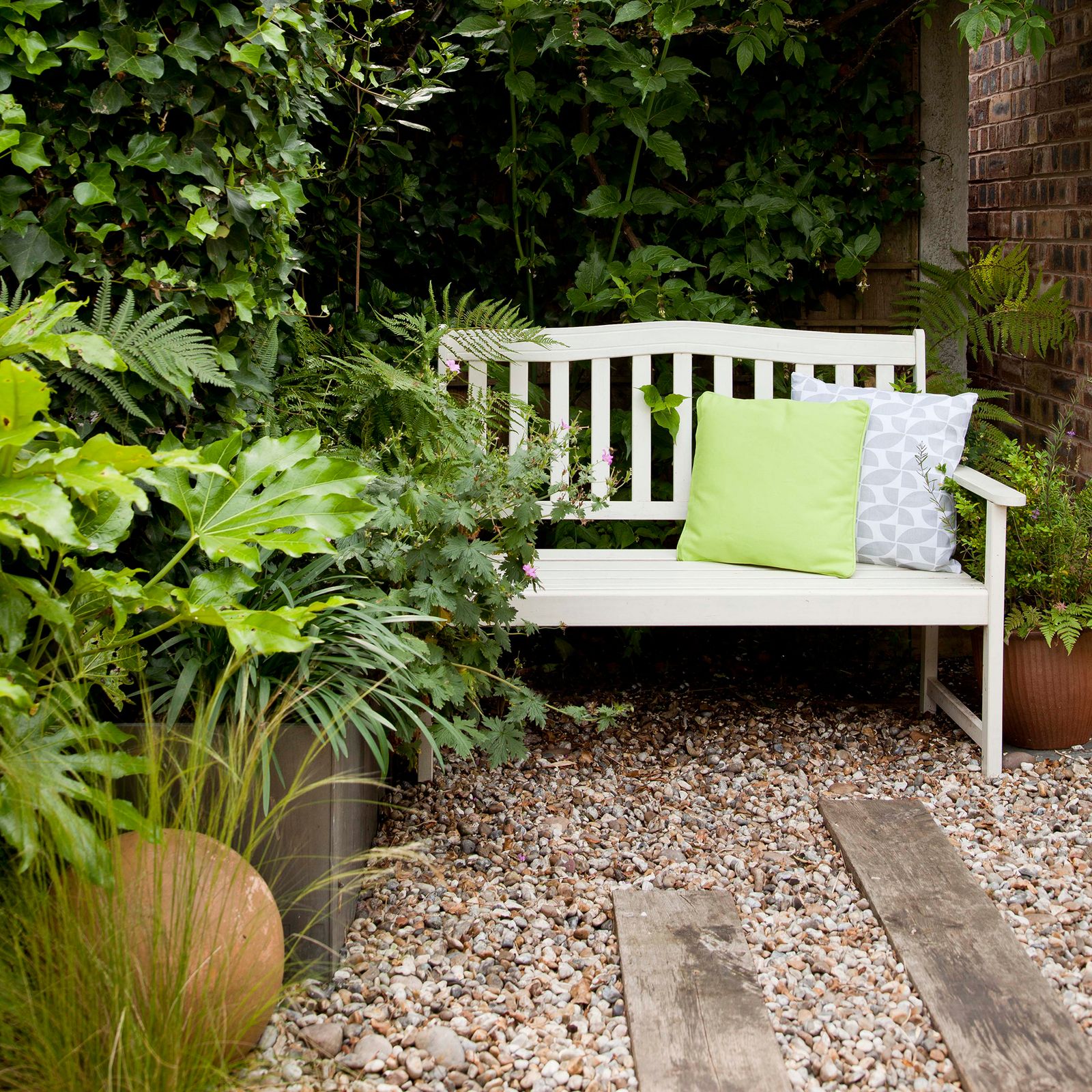 9 patio privacy ideas to prevent neighbours from looking in | Ideal Home