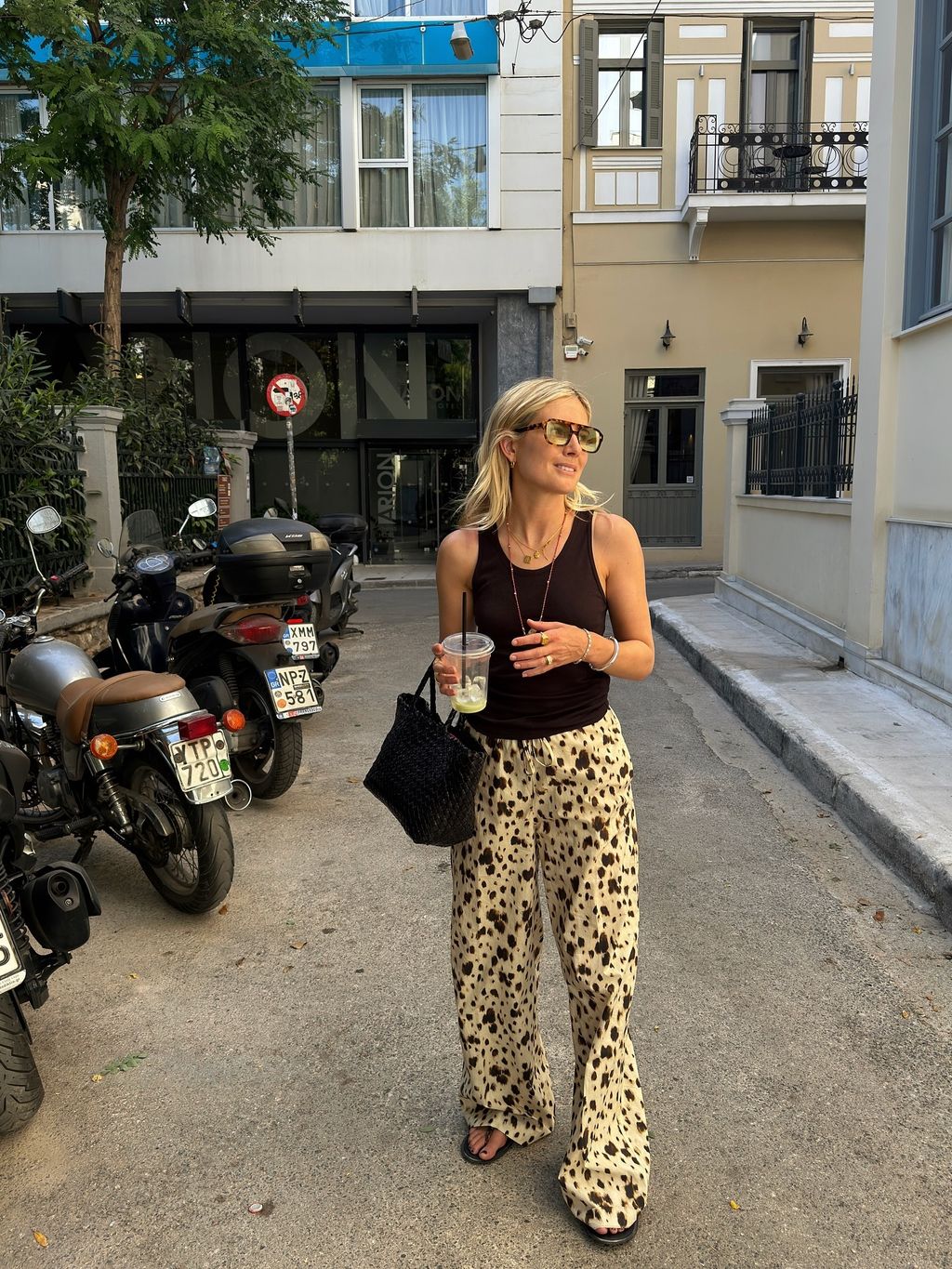 6 Easy Pant Outfits Fashion People Are Wearing This Summer | Who What Wear