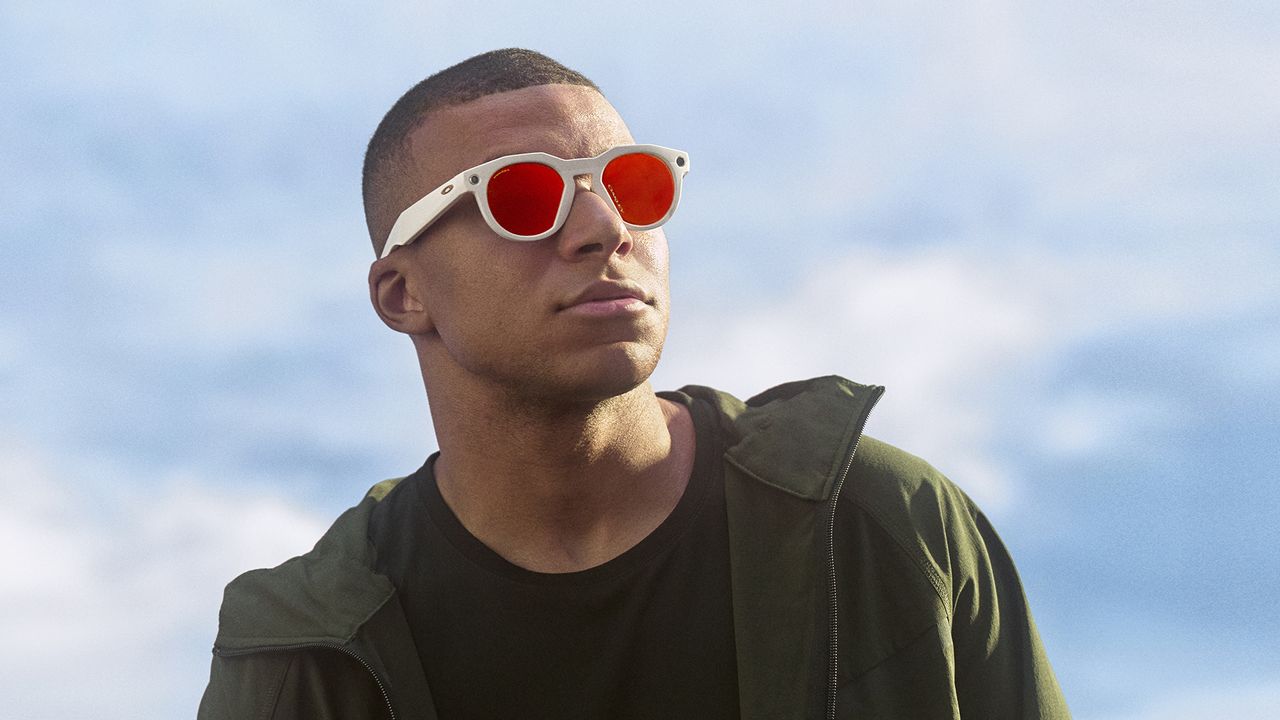 Oakley Meta HSTN Smart-Brillen sind nicht nur Ray-Bans einer anderen ...