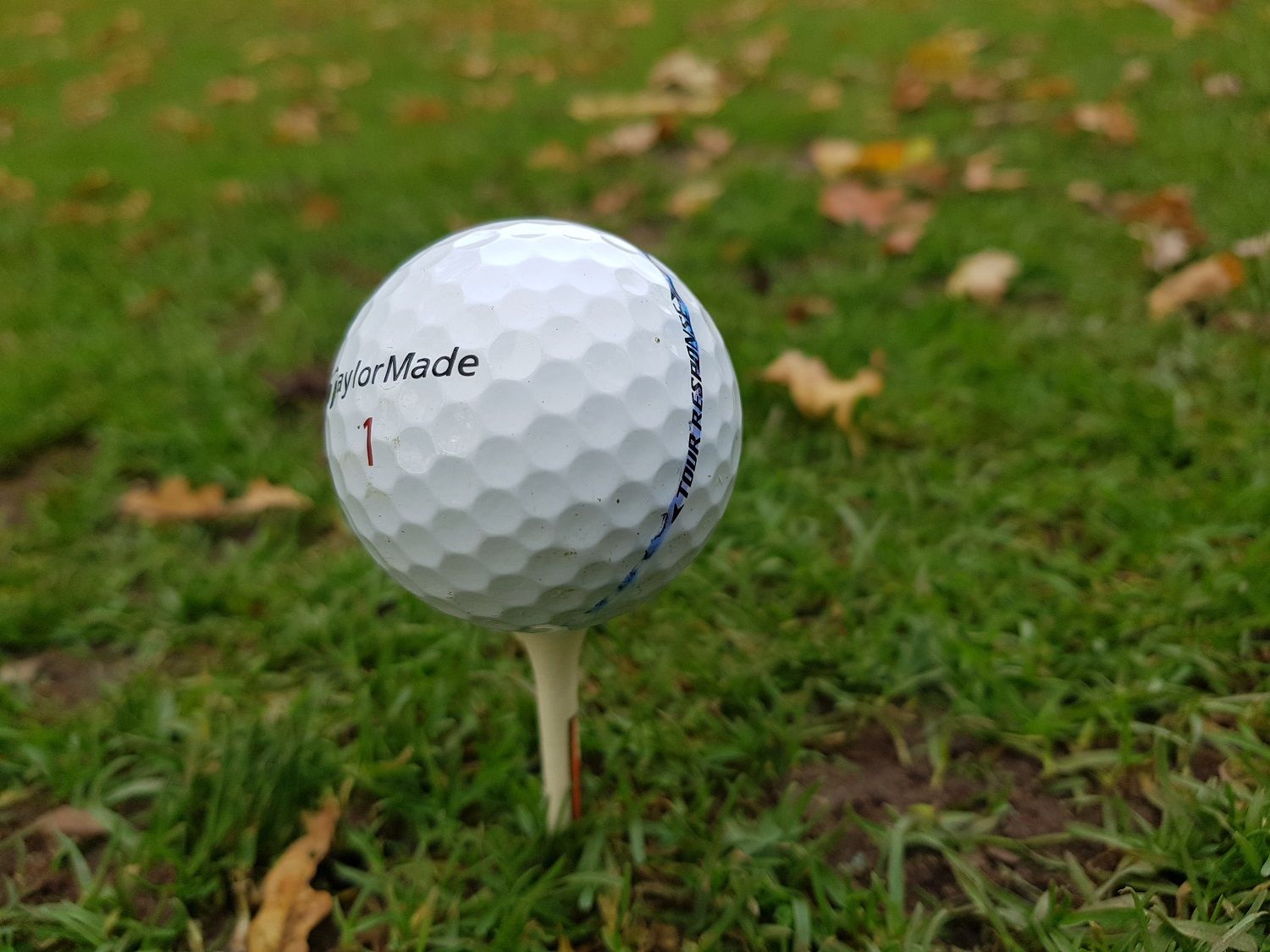 TaylorMade Tour Response vs TaylorMade Soft Response | Golf Monthly