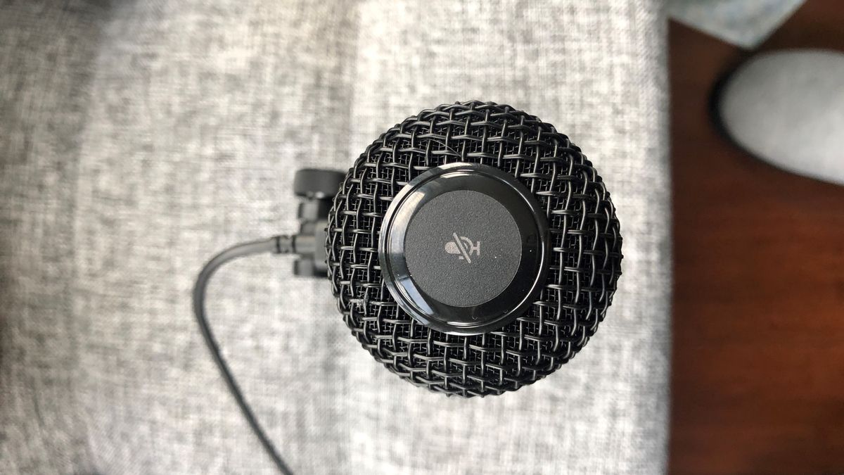 HyperX SoloCast microphone review | PC Gamer