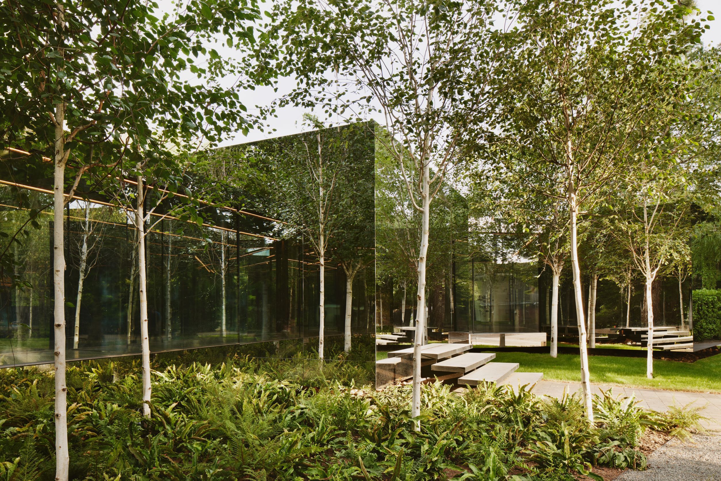 An ‘invisible house’ in Warwickshire that is the first of its kind in ...