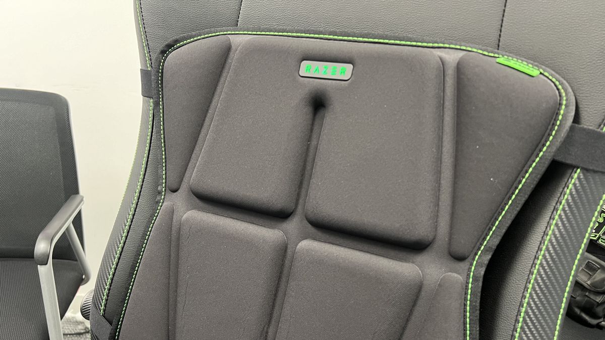 I've tried Razer's new haptic seat cushion, and my butt will never be ...