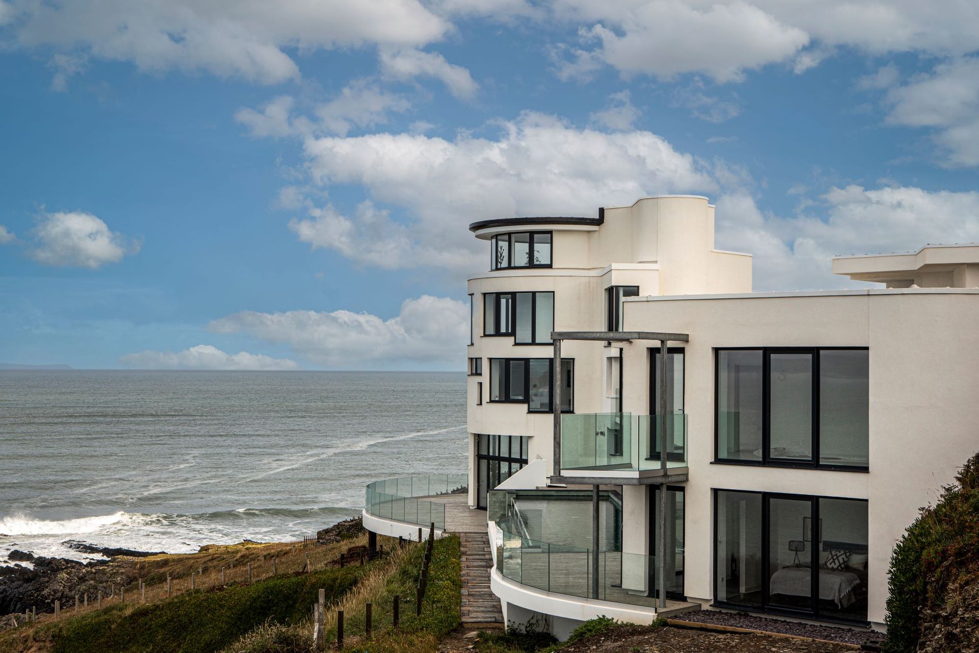 Grand Designs’ ‘Lighthouse’ finally sells | Homebuilding