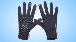 Best touchscreen gloves 2020 | Tom's Guide