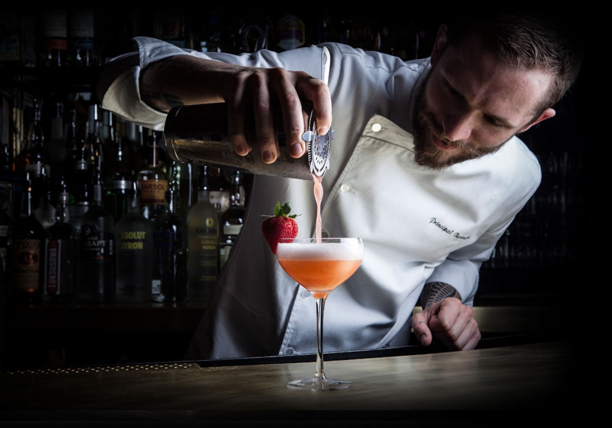 The 23 best bars in Los Angeles for delectable drinks and intoxicating ...