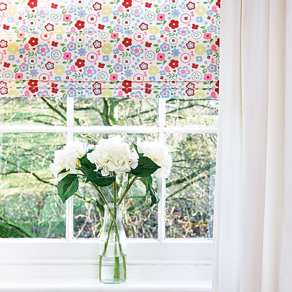 How to make a Roman blind – easy guide to a practical window treatment ...