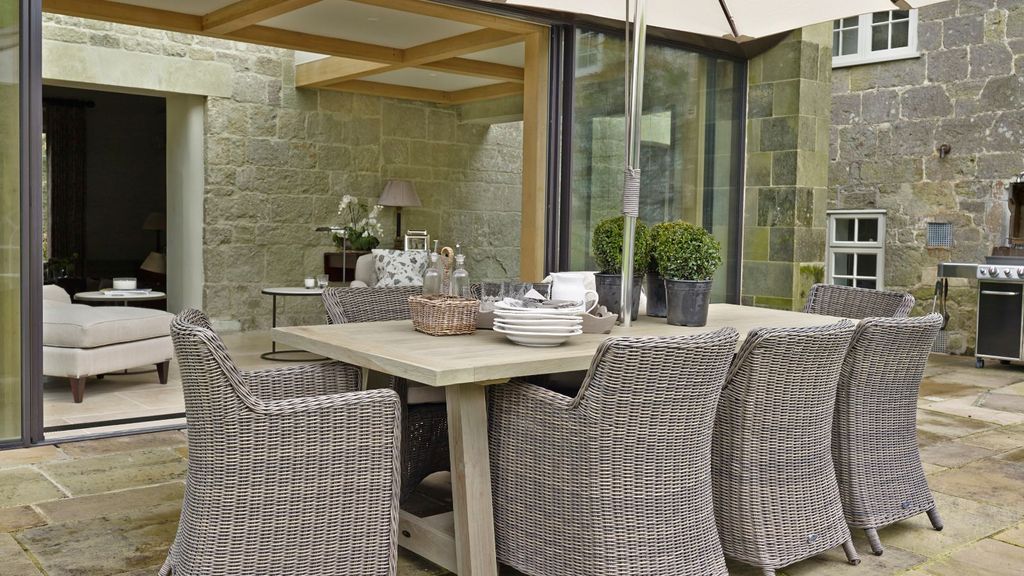 Pressure washing a patio without damaging it | Homes and Gardens