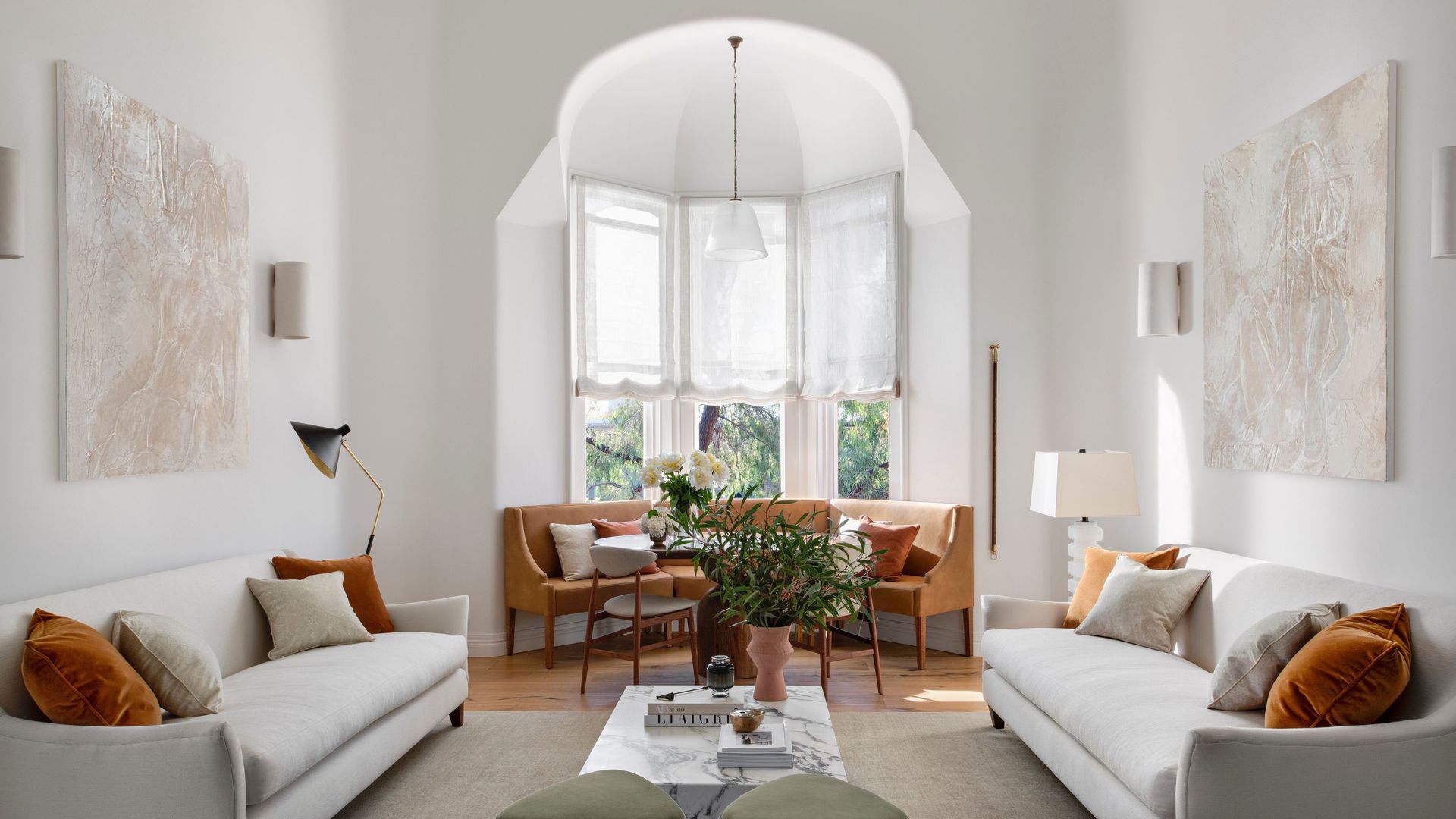 What Are Oriel Windows? Here Is Everything You Need to Know | Livingetc