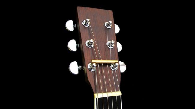 DB Instrument Amp Unveils TruGlide Tuning Stabilizer | Guitar World