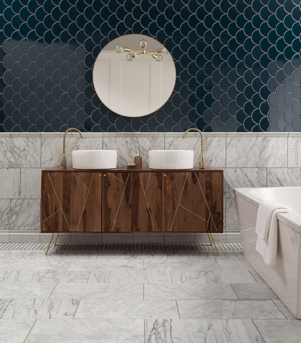 Tiled Skirting: Find Out How to Incorporate This Style | Homebuilding