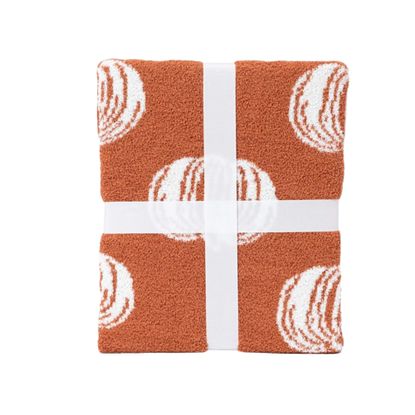 9 fall throw blankets that are perfect for wrapping up in | Real Homes