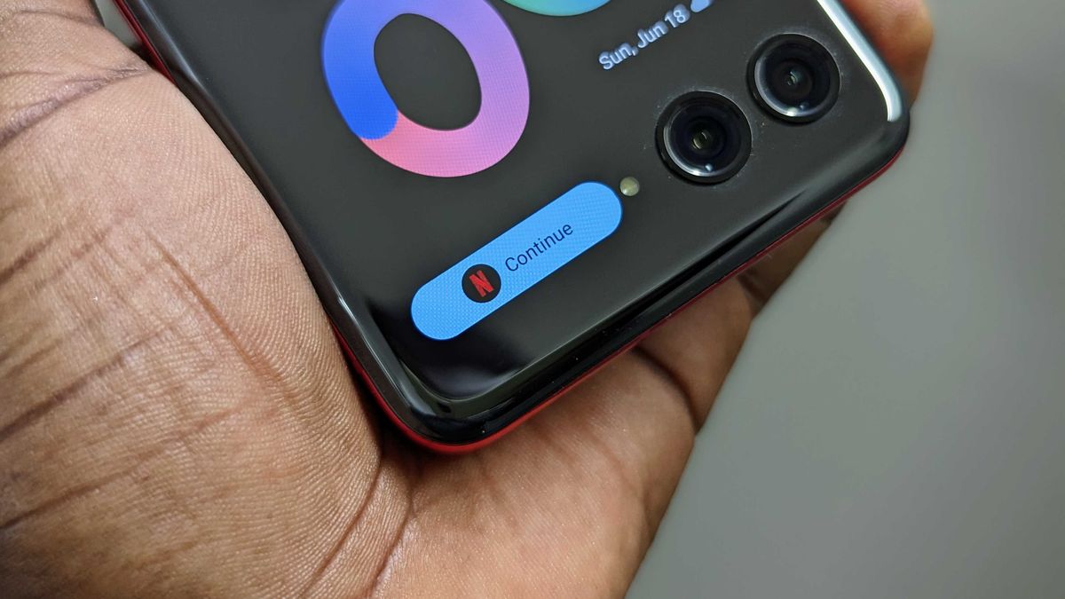 Motorola Razr Plus review: A great alternative to Samsung's Galaxy Z ...