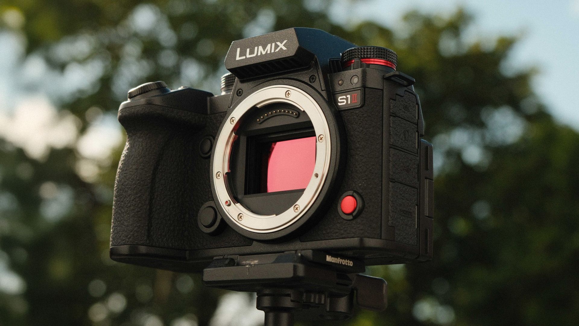 One of the best hybrid cameras just got free firmware – and it packs in ...