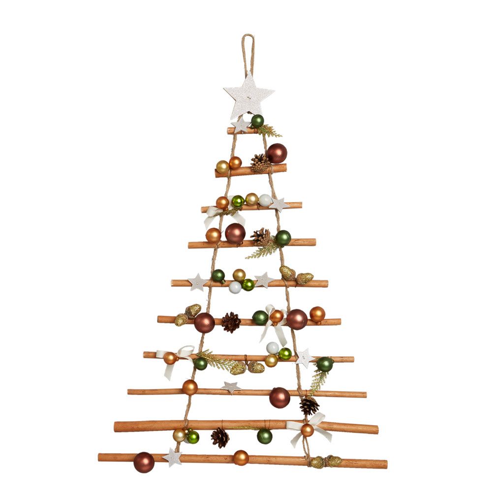 We're totally hung up on the latest trend for hanging Christmas trees ...