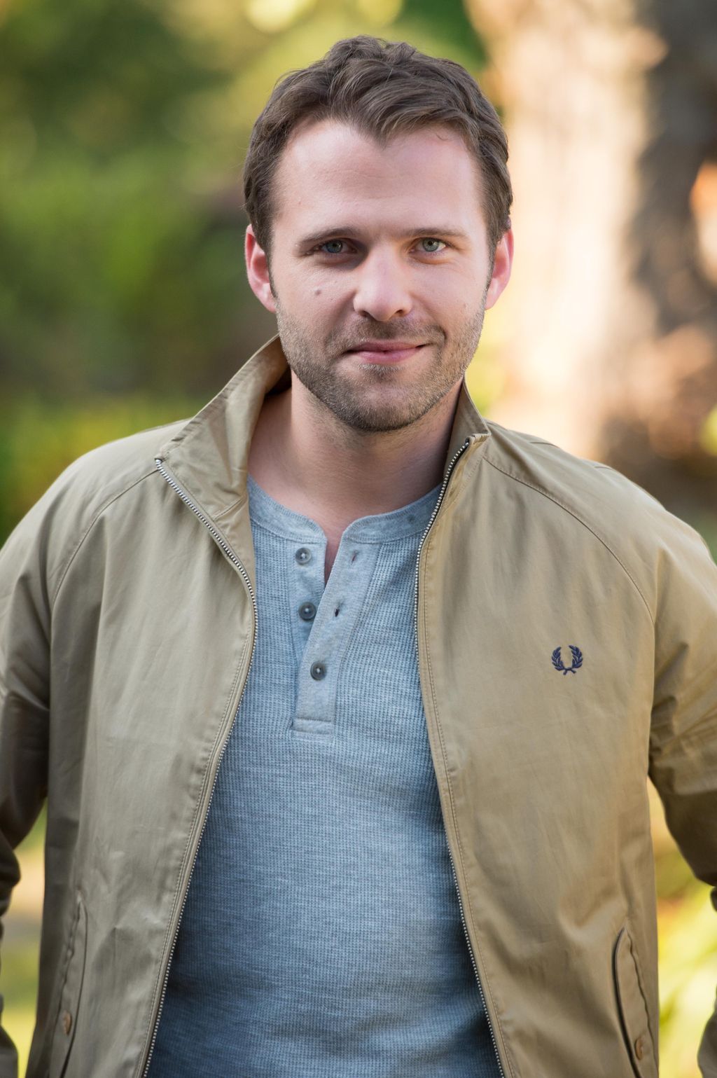 Lockie has a big decision to make | Episode | Hollyoaks | What's on TV ...