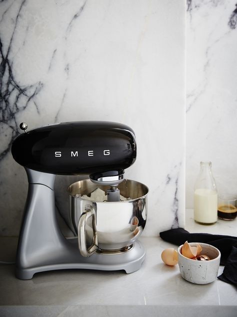 Smeg SMF03 stand mixer review | Real Homes