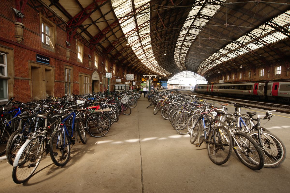 Strava reveals the UK cities where most people commute by bike ...
