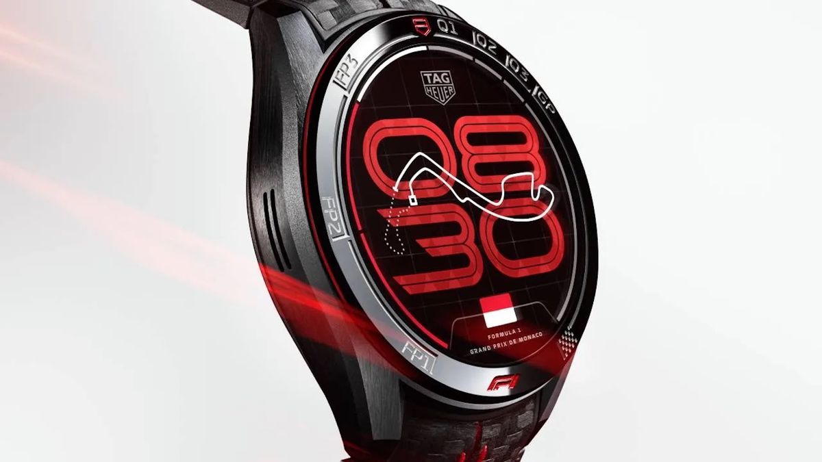 TAG Heuer F1 smartwatch puts live race info on your wrist in real time ...