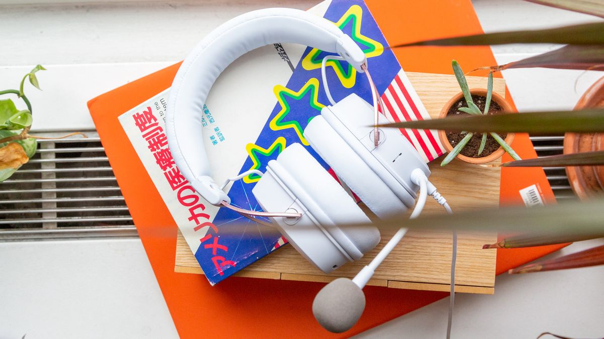 HyperX Cloud Mix Rose Gold Edition Gaming Headset Review: Bluetooth's ...