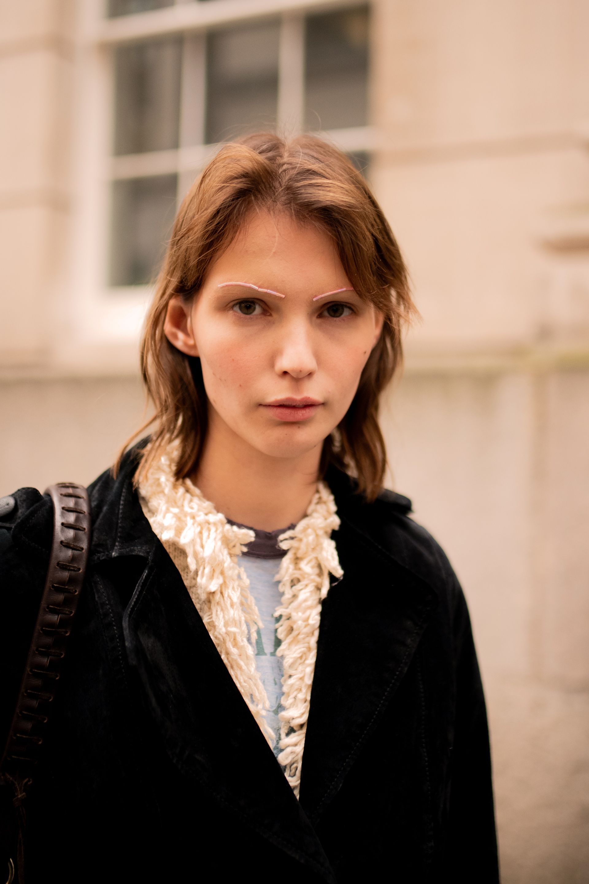 The Heartthrob Bob Is 2025's Coolest Nostalgic Hair Trend | Who What Wear