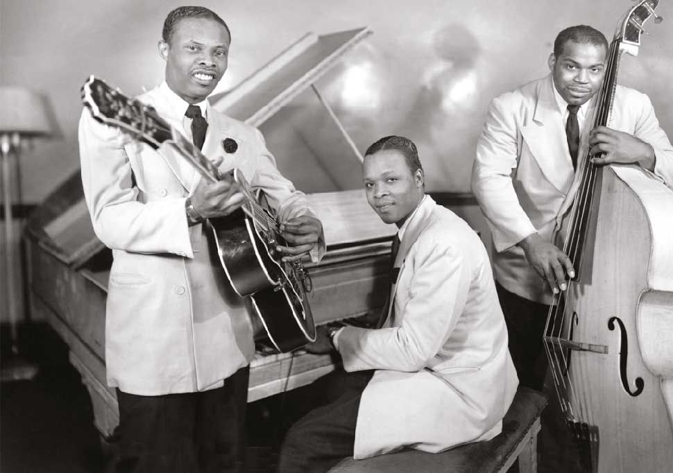 Willie Dixon: the life and legacy of the blues' greatest songwriter ...
