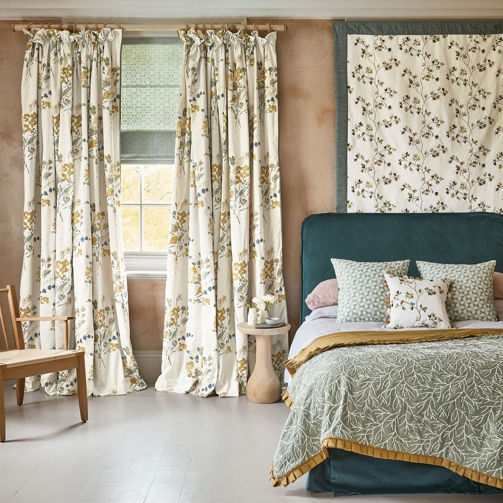 How to dress a window - how to plan the perfect window dressing | Ideal ...