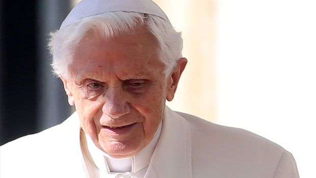 Pope Benedict: former pope's move back to the Vatican lead to fears he ...