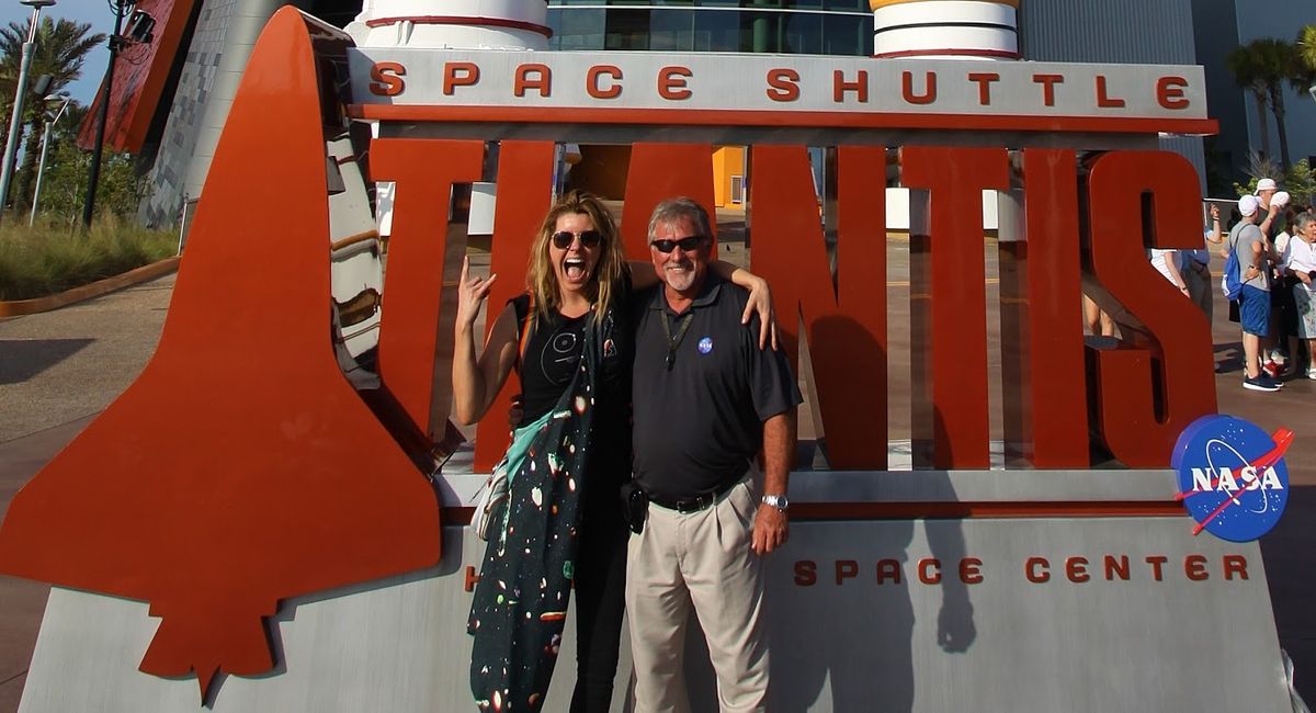 Grace Potter Makes NASA KSC Pit Stop During 'Midnight' Tour | Gallery ...