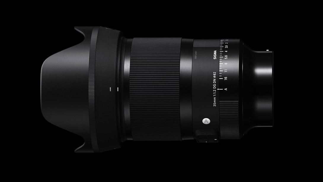 Sony considering f/1.2 lenses that are "relatively compact and ...