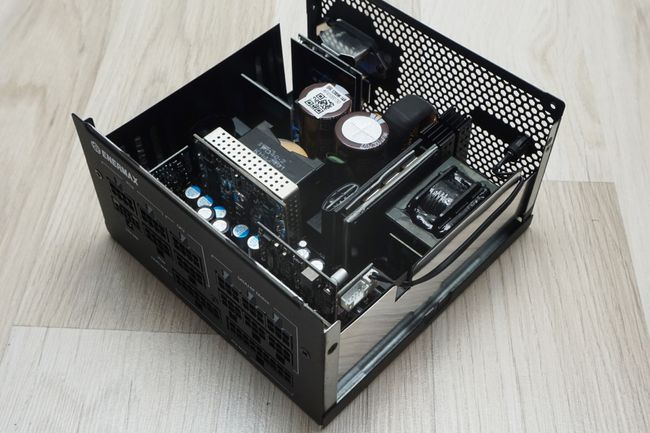 Enermax PlatiGemini 1200W ATX 3.1 + ATX12VO PSU Review | Tom's Hardware