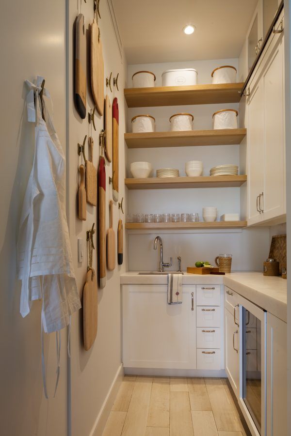 Explore A Modern, Colourful & Eclectic Beach House