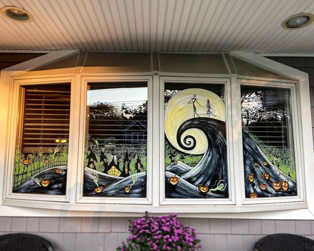 14 Halloween window ideas — for houses, apartments, and more | Real Homes