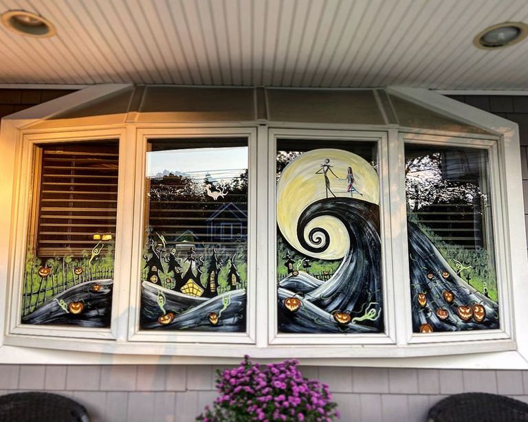 14 Halloween window ideas — for houses, apartments, and more | Real Homes