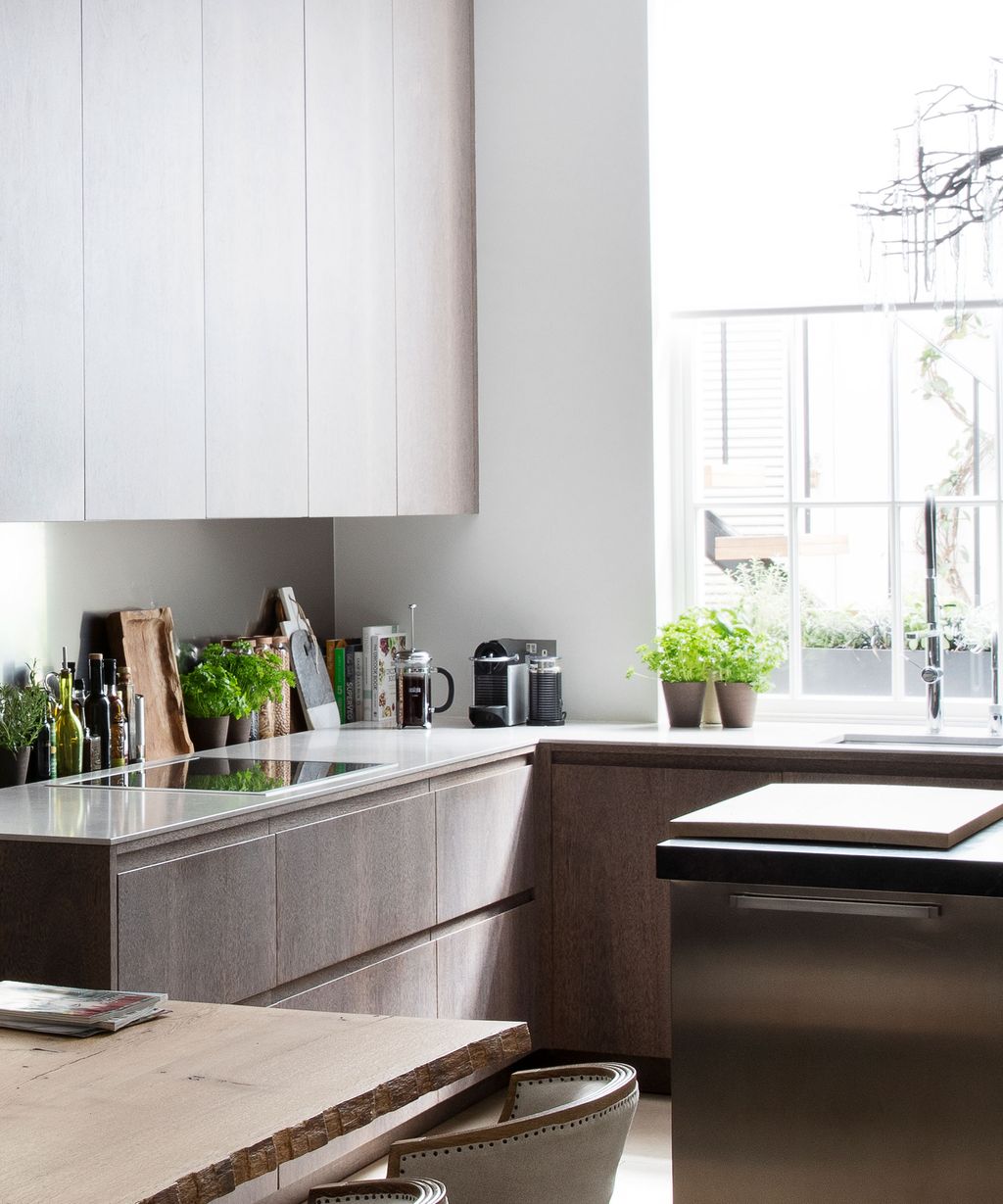 10 ways to make more counter space in a small kitchen | Homes and Gardens 10 ways to make more counter space in a small kitchen | Homes and Gardens