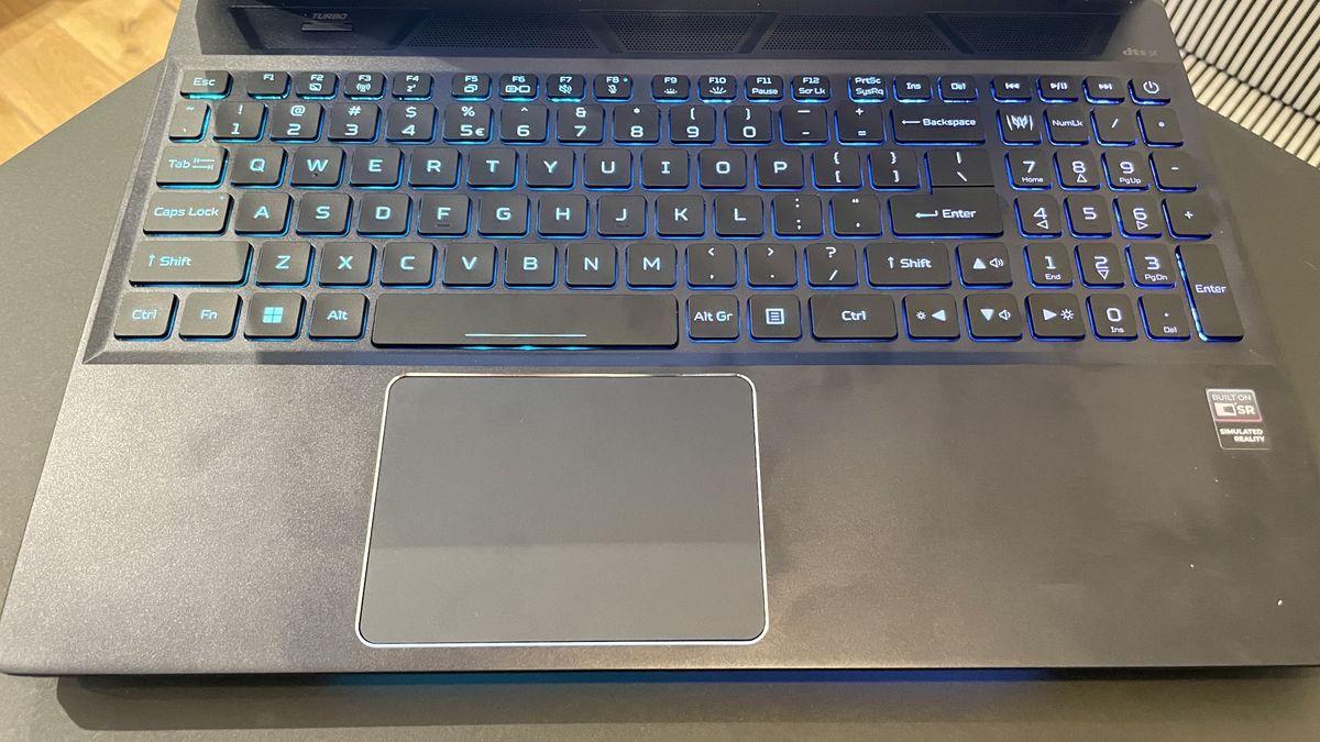 Hands-On: Acer’s Predator Helios 300 3D Display Is a Neat Party Trick ...