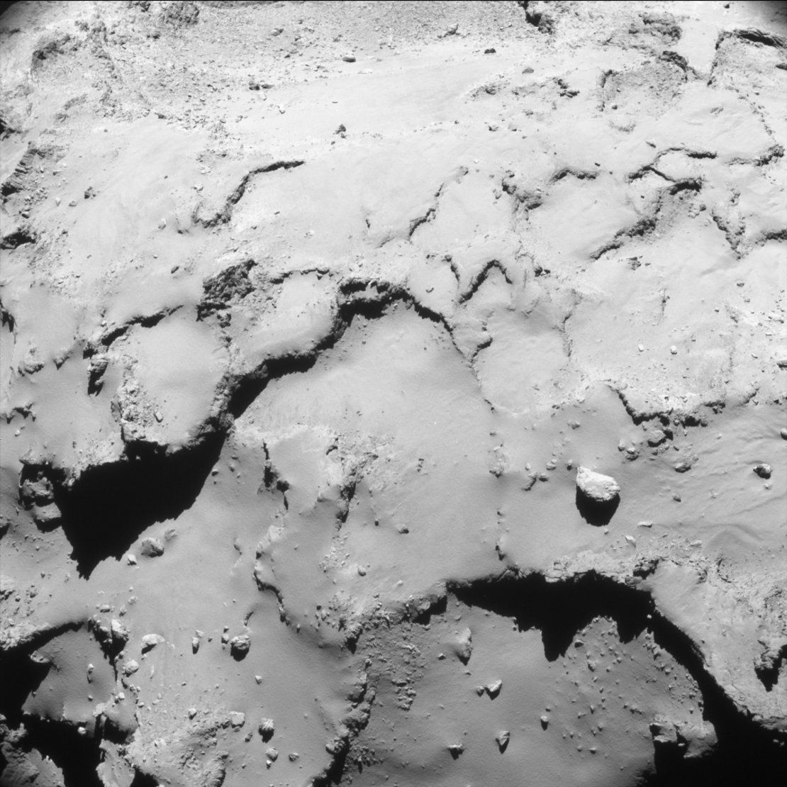 In Images: Rosetta Spacecraft's Last Comet Photos During Crash-Landing ...