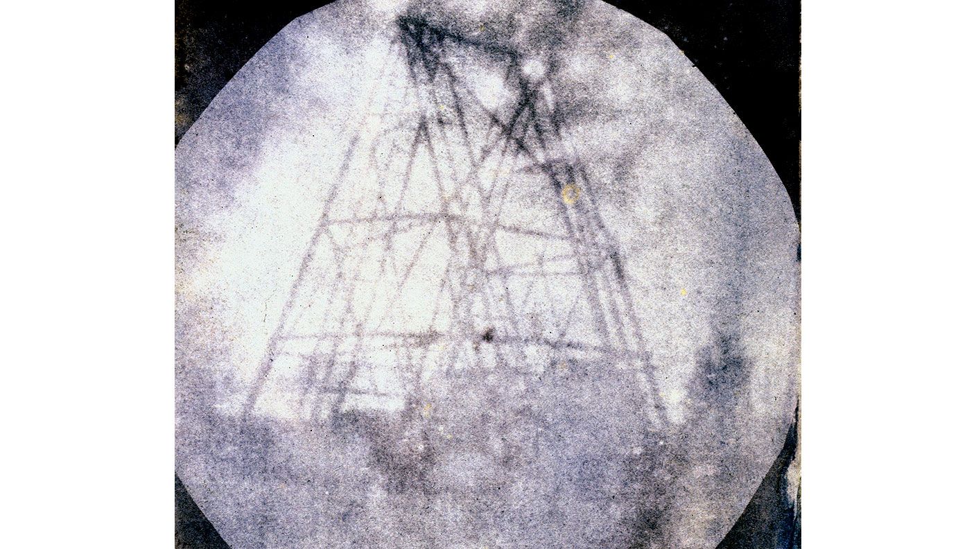 9 September 1839: Sir John Herschel takes the first glass-plate photograph | MoneyWeek