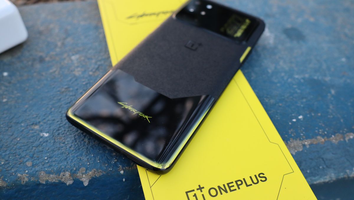 OnePlus 8T Cyberpunk 2077 Edition hands-on: our time with the grimy ...