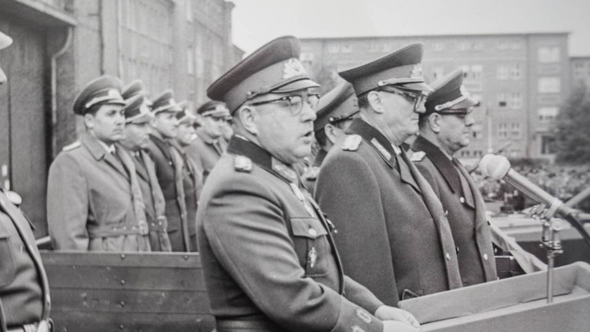 Declassified tapes give new insight into inner workings of East German ...